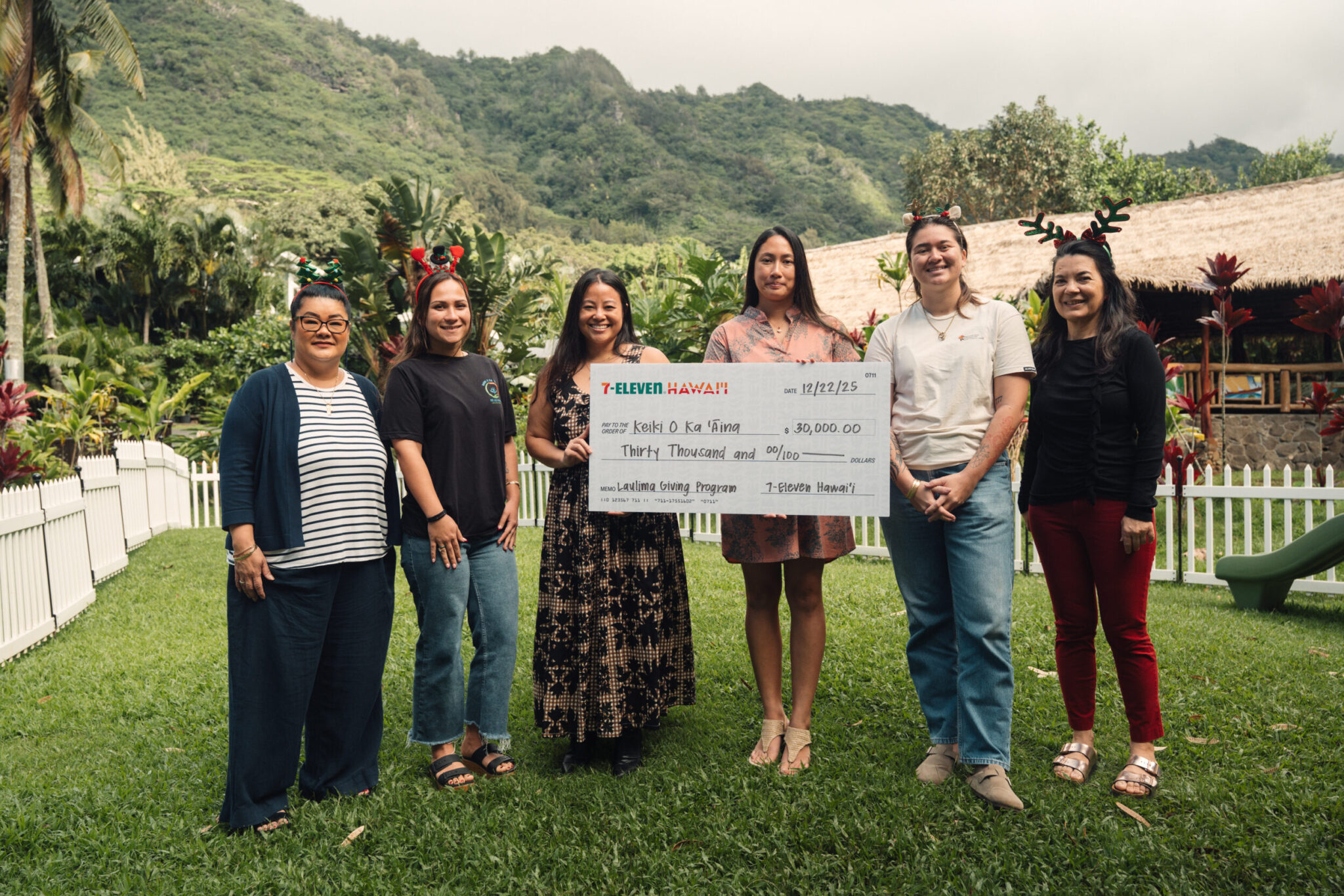 A Season of Giving - 7-Eleven Hawaii
